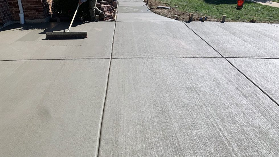 Concrete Driveways Bartlett | Stamped Brushed Colored | Muenster